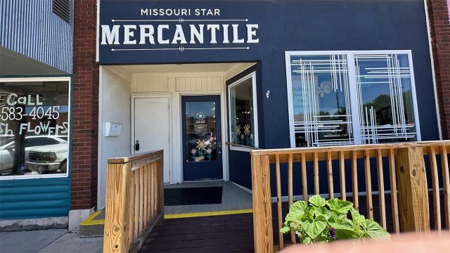 Know Before You Go: An Exciting Visit to Missouri Star Quilt Company ...